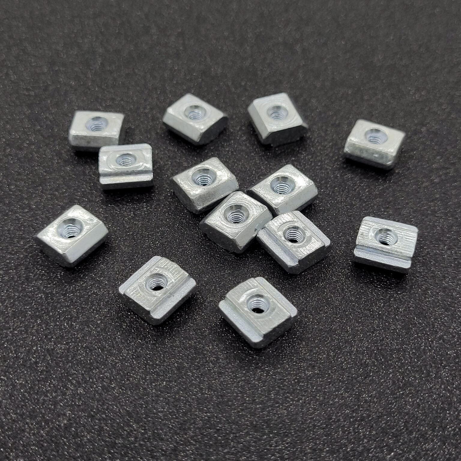 T-Nut 2020 Slide Type M3 - DConqueror3D