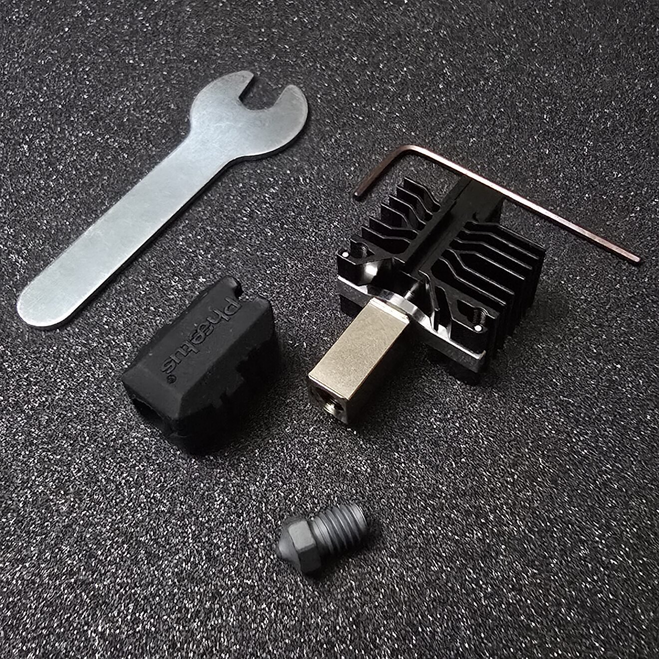 Phaetus Conch Hotend with removeable V6 nozzle for Bambu labs X1 and P1 ...